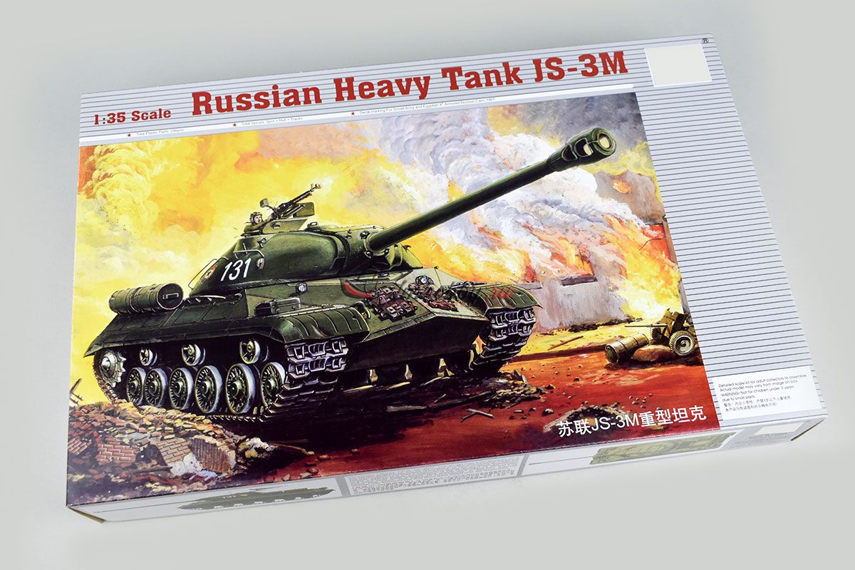 Russian Heavy Tank JS-3M масштаб 1:35 Трубач TR00316